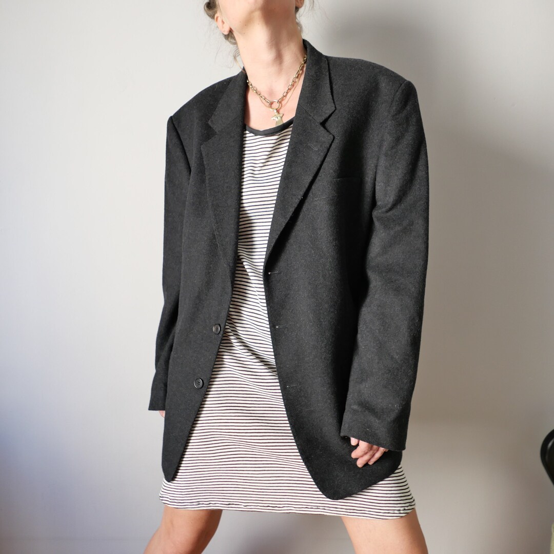 Vintage Wool Cashmere Blend Unisex Dark Grey Charcoal Basic Capsule ...