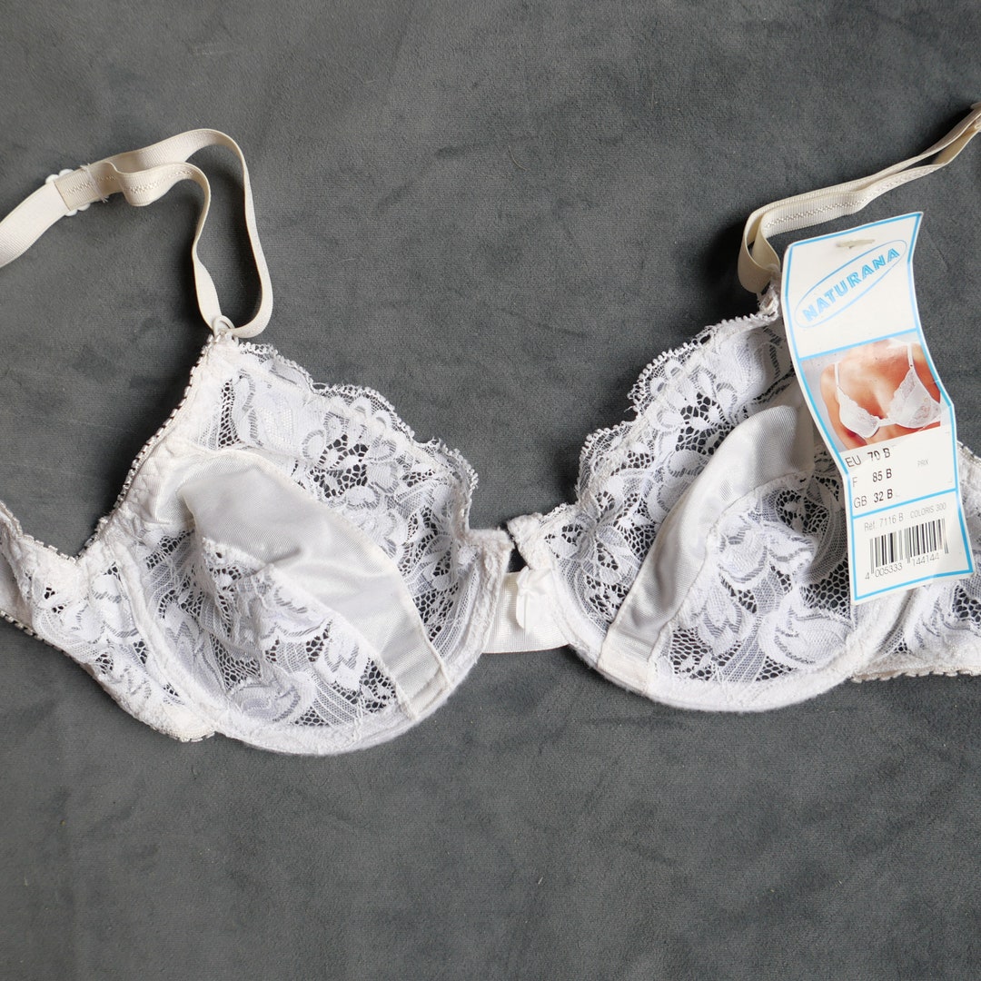 Vintage White Retro Bra Satin Unworn Light Lace Nostalgic Basic Pure ...