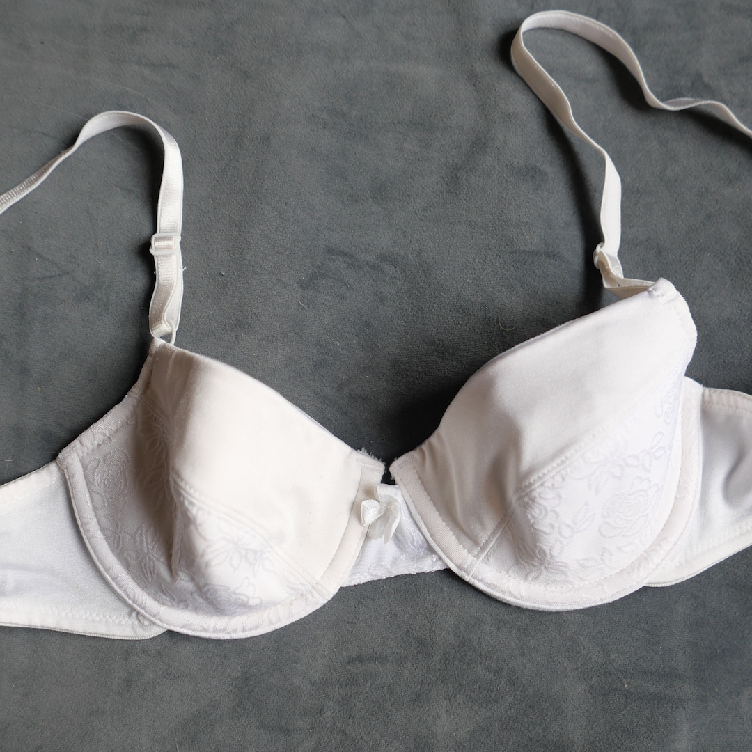 Vintage Retro Bra White Unworn Lightly Padded Nostalgic Underwear Size ...