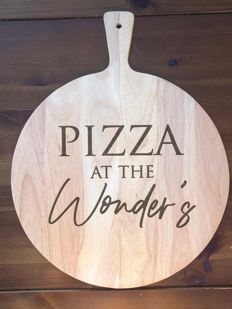 Family Name Pizza Paddle Personalised Gift Serving Board - Etsy UK