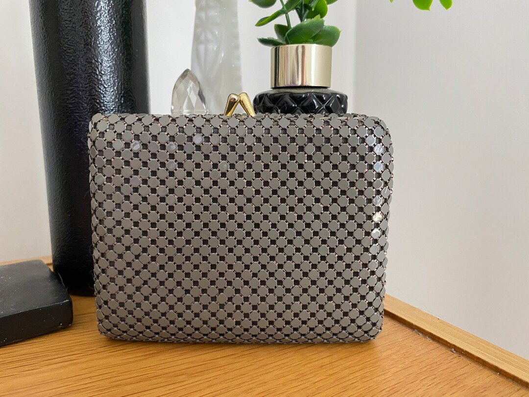 1970's Dark Grey Metal Mesh Wallet/purse... Made in Hong Kong... - Etsy