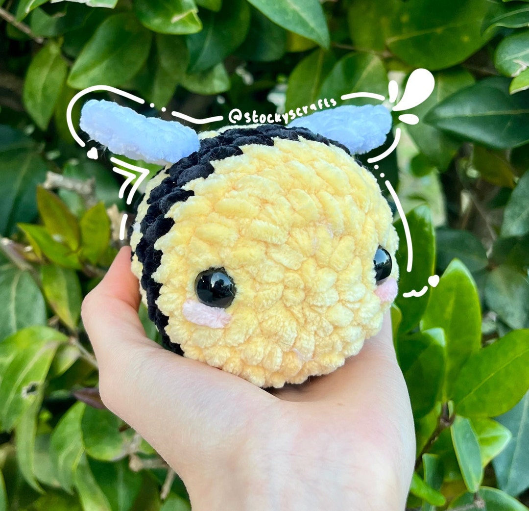 Fluffy Crochet Bee | Crochet Chunky Bee | Crochet Fuzzy Bee | Stuffed ...
