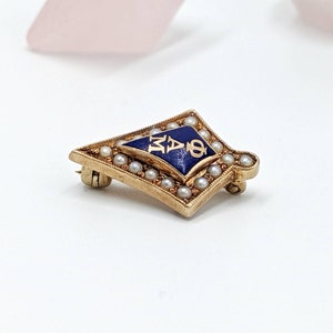 Vintage 14k Gold Phi Alpha Mu Blue Enamel and Seed Pearl Lapel Pin ...