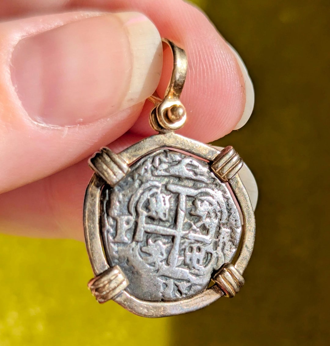 14k Gold and Silver Atocha Replica Bezel Coin Pendant - Etsy