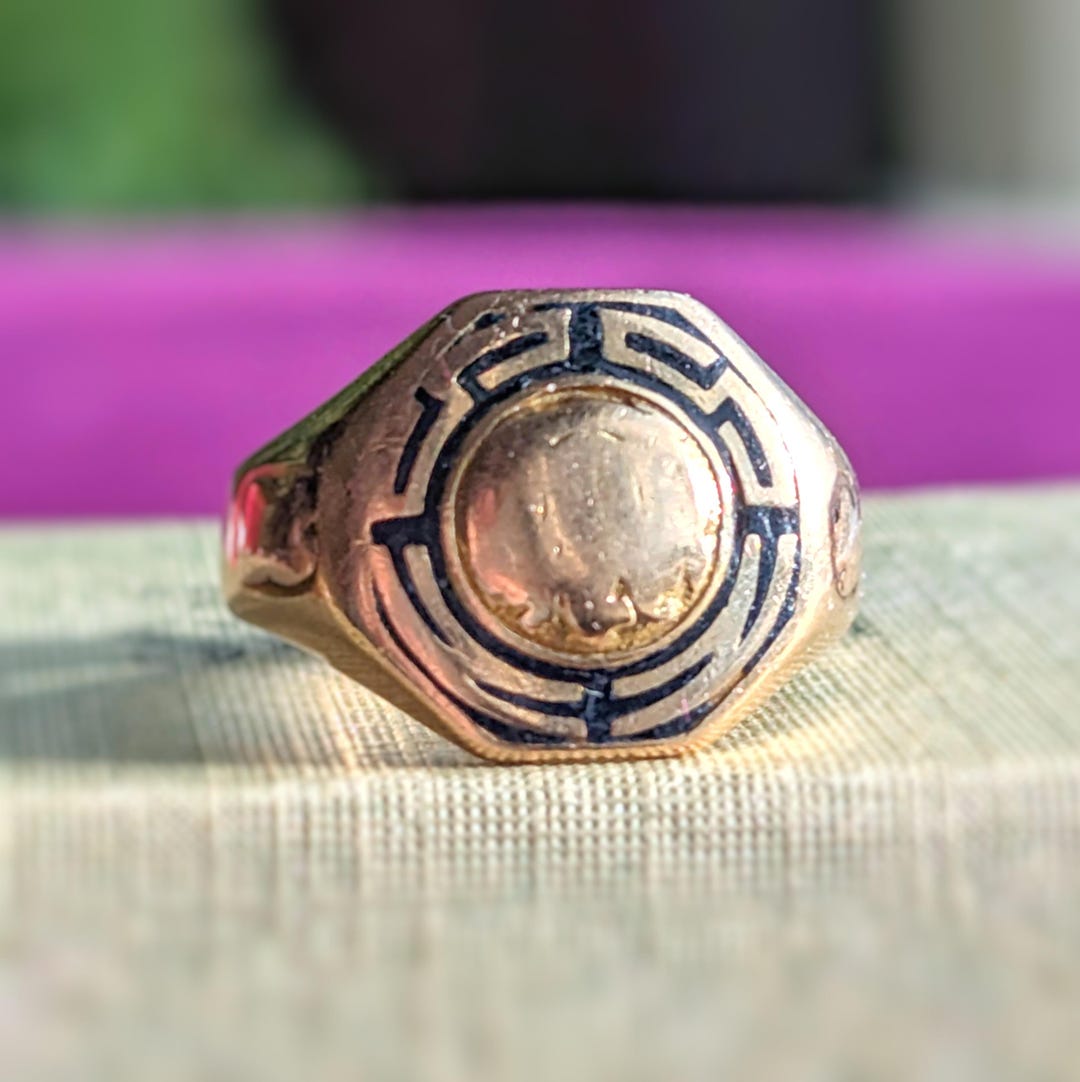 Antique Daggett and Clap Co. 14k Gold and Enamel 1923 School Signet ...