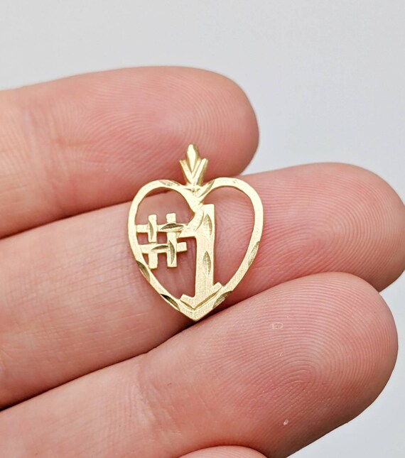 14k Yellow Gold Number One Heart Pendant (#06896) - Gem