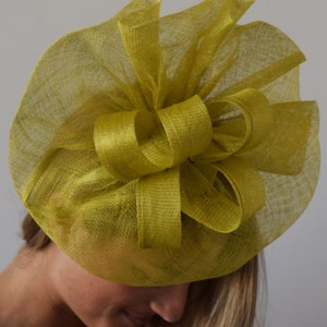 Tia Large Bright Red Fascinator, Royal Wedding Hat, Kentucky Derby Hat ...