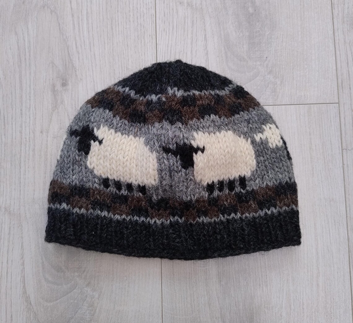 Sheep Beanie Hat Charcoal Grey Hand Knitted Wool Fleece Lined Fun Farm ...