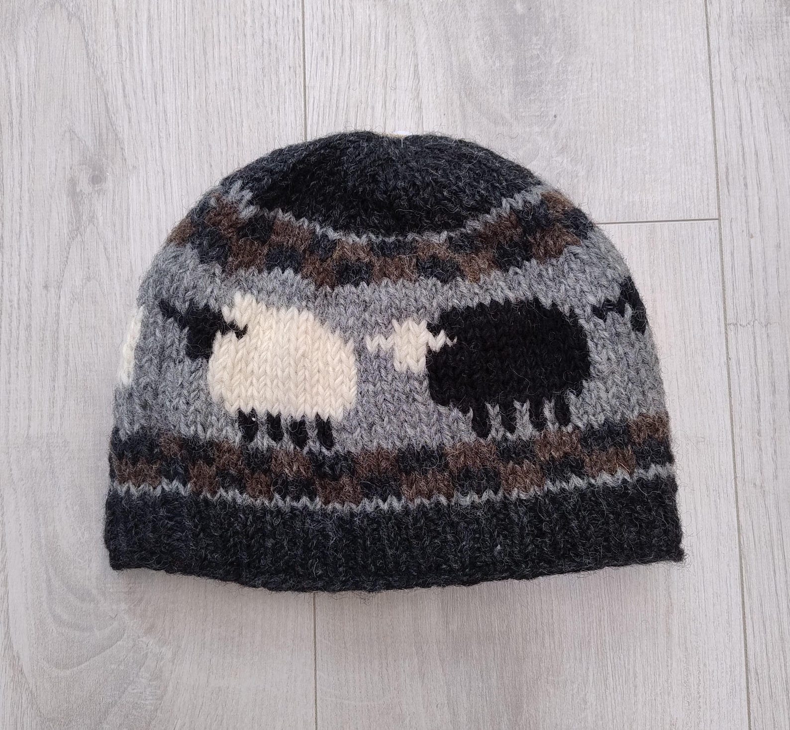 Sheep Beanie Hat Charcoal Grey Hand Knitted Wool Fleece Lined Fun Farm ...