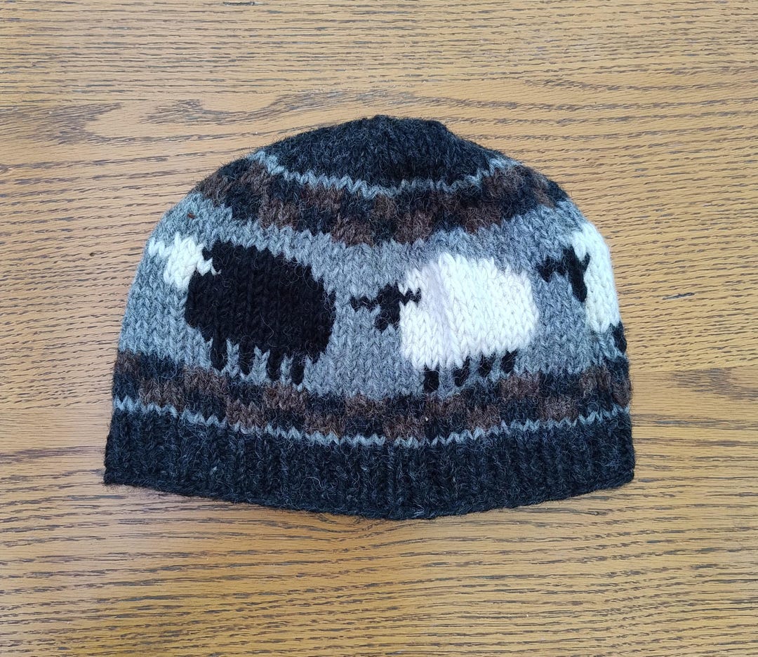 Sheep Beanie Hat Charcoal Grey Hand Knitted Wool Fleece Lined Fun Farm ...