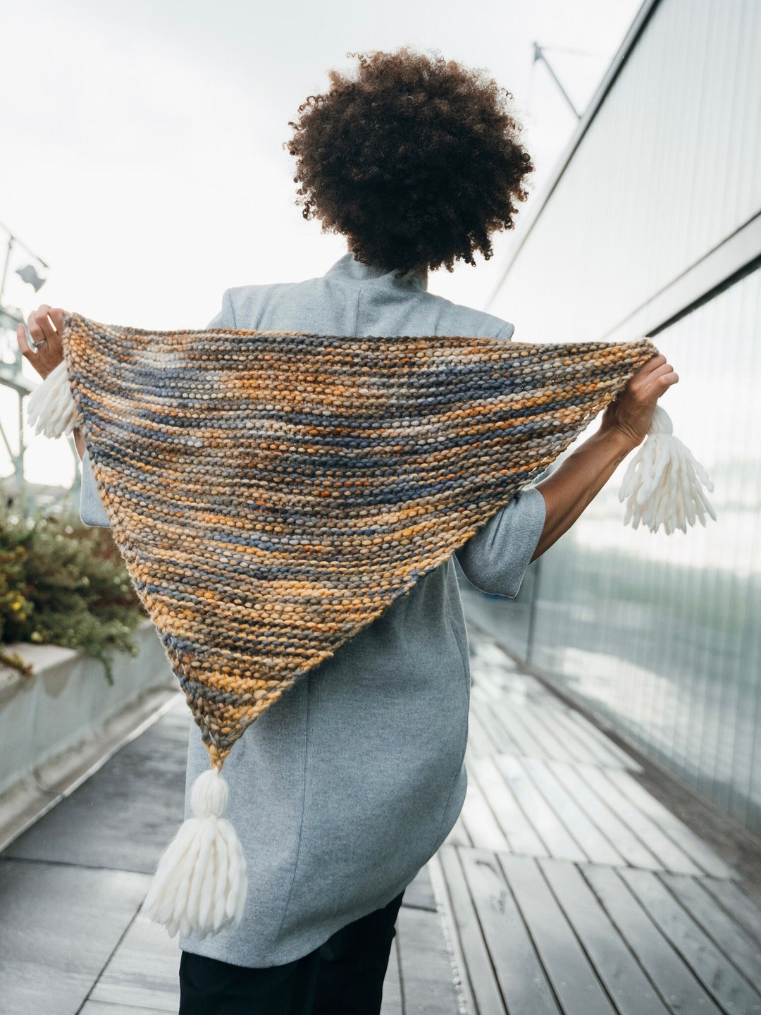 V-shaped Shawl With Fringe Laguna Negra Hand Knitted 100% Merino Wool ...