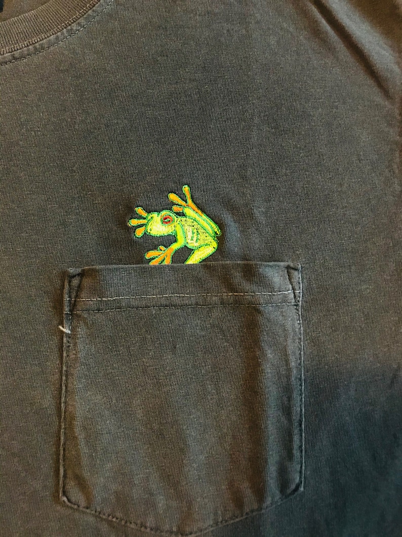 Tree Frog Shirt, Embroidered Frog Shirt, Peek-a-boo Pocket Tee, Comfort ...