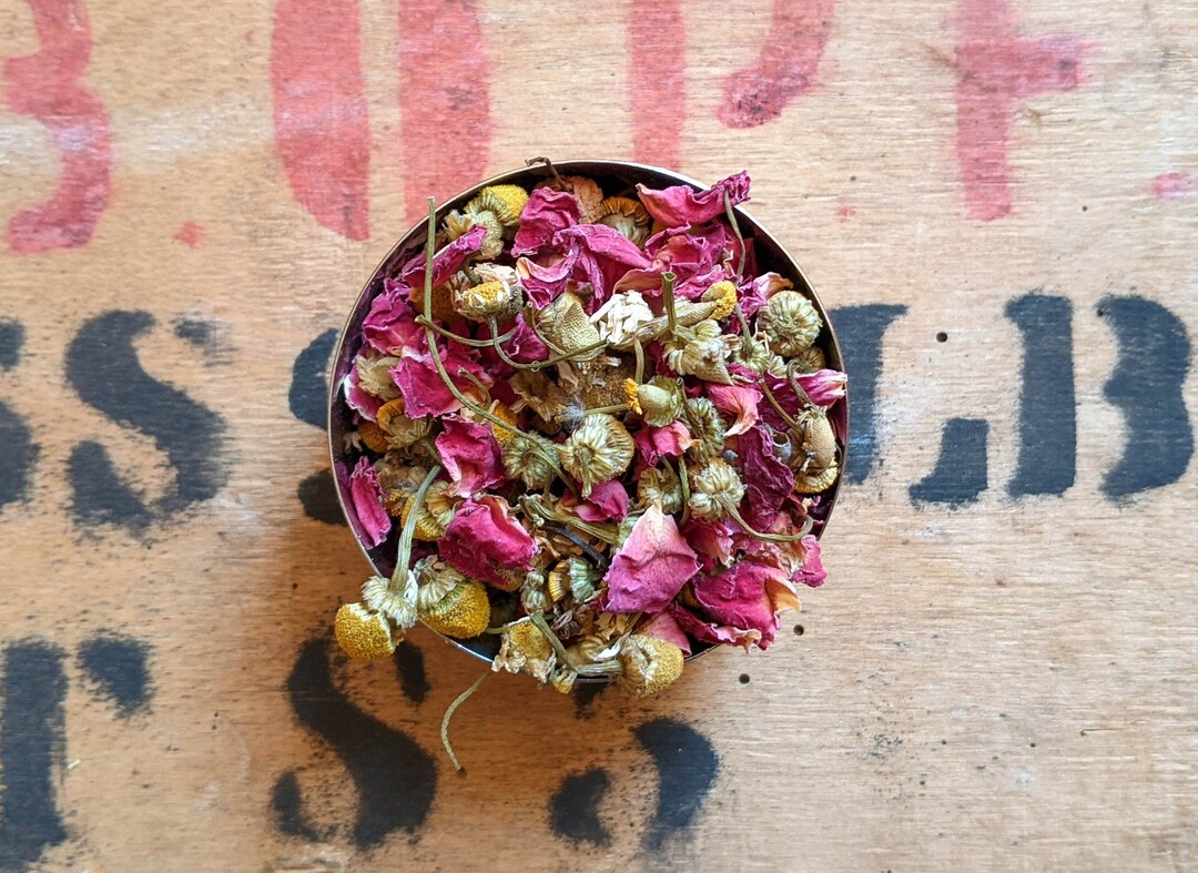Chamomile & Rose Loose Leaf Herbal Tea - Floral Tea - Chamomile Flowers ...
