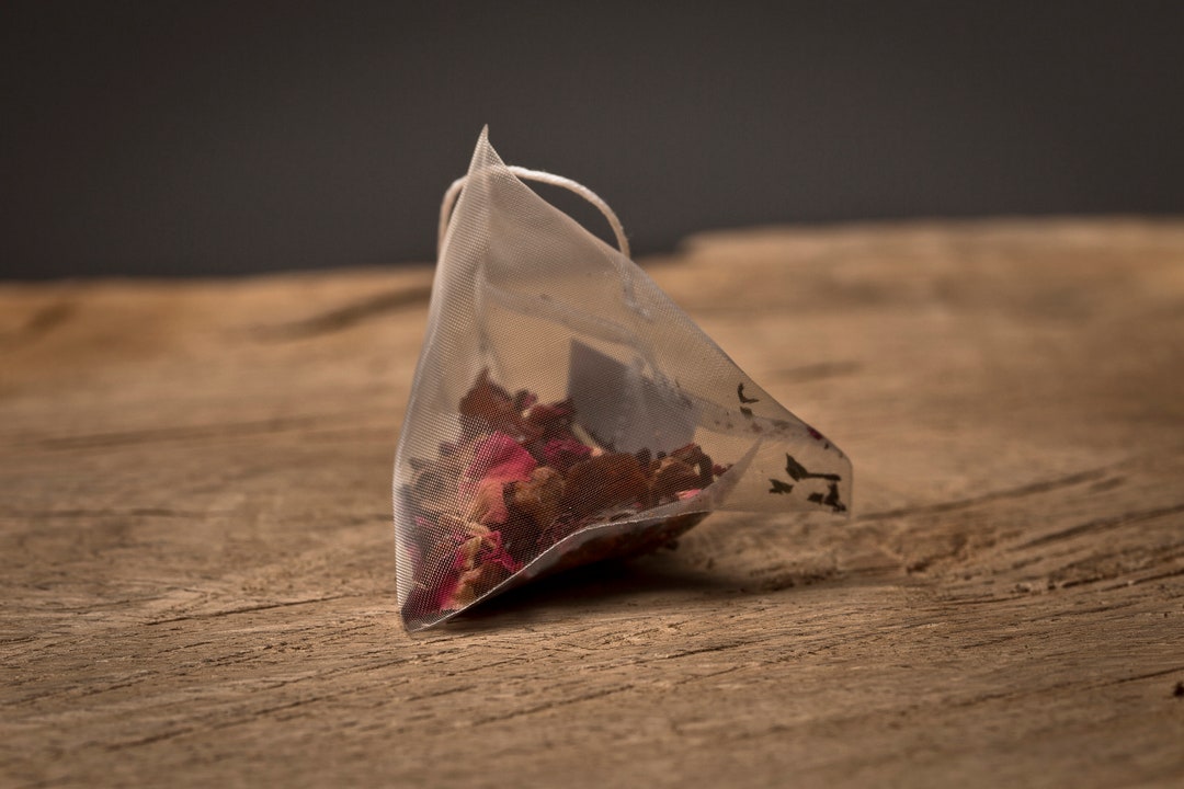 Pink Grapefruit Herbal Pyramid Teabags - Fruit Tea - Unusual - Caffeine ...