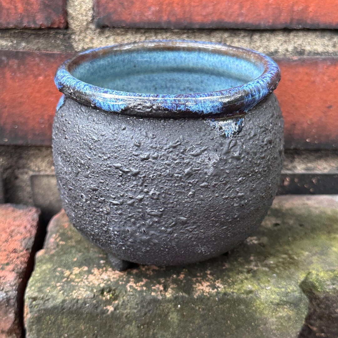 Witches Cauldron Planter/pot - Handmade Pottery - Ceramic Cauldron - Etsy