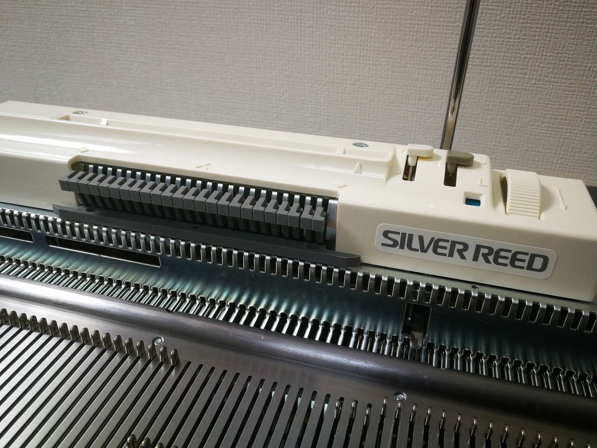 SK280 Singer / Silver Reed 24 Stitches Standard Gauge Punch Card ...