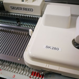SK280 Singer / Silver Reed 24 Stitches Standard Gauge Punch Card ...