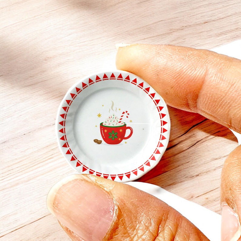 Christmas Miniature Ceramic Plates : Dollhouse Accessories Kitchen ...
