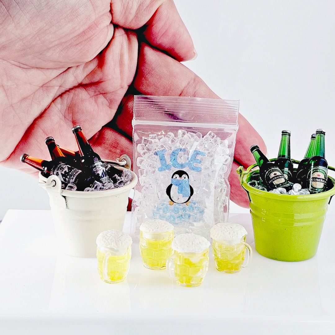 Miniature Beer Bucket Set, 1:12 Scale Dollhouse Bar Decor, Mini ...