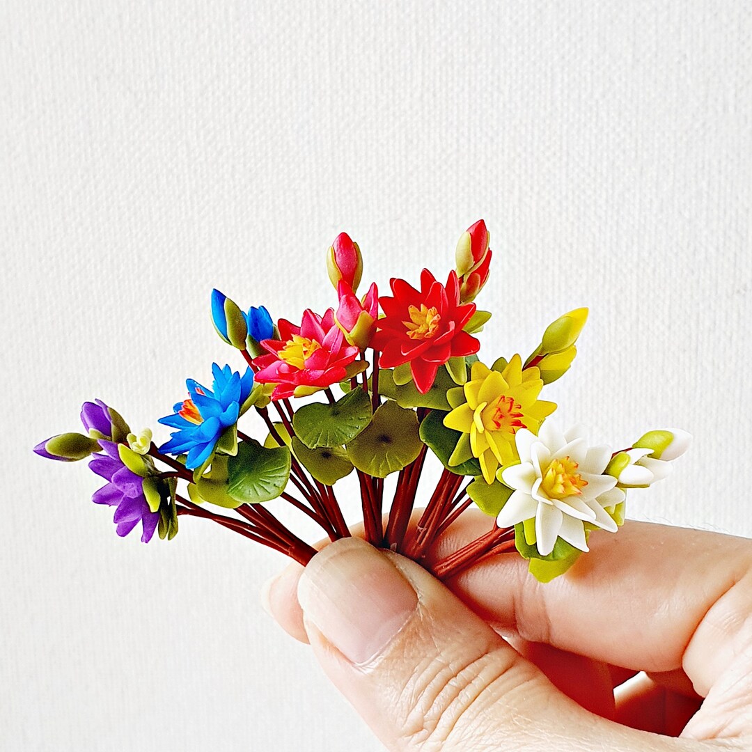 Miniature Lotus Flower Bouquet Set – 1:12 Scale Mixed Color Clay ...