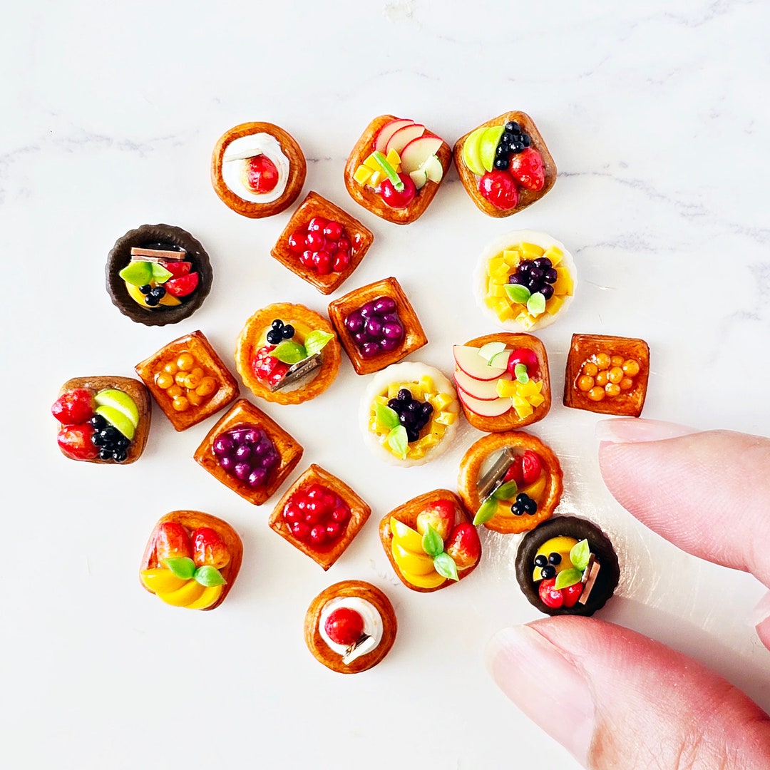 Decorative Miniature Sweet Pastries for Dollhouse Decorating, Polymer ...