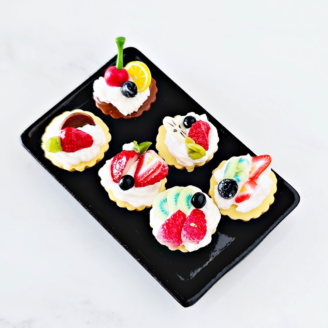 Decorative Miniature Food Cupcake Set - 1:12 Scale, Fakefood, Pastry ...