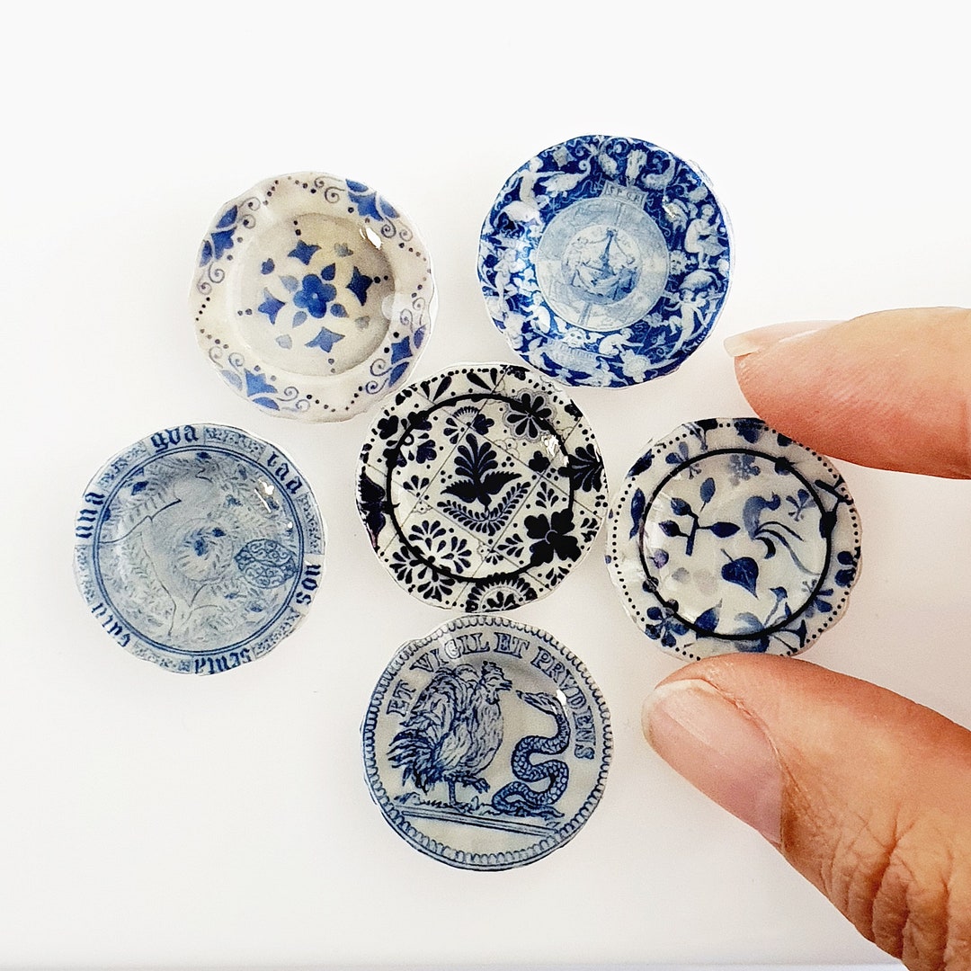 Decorative Miniature Ceramic Plates – Blue Countryside Vintage Design ...