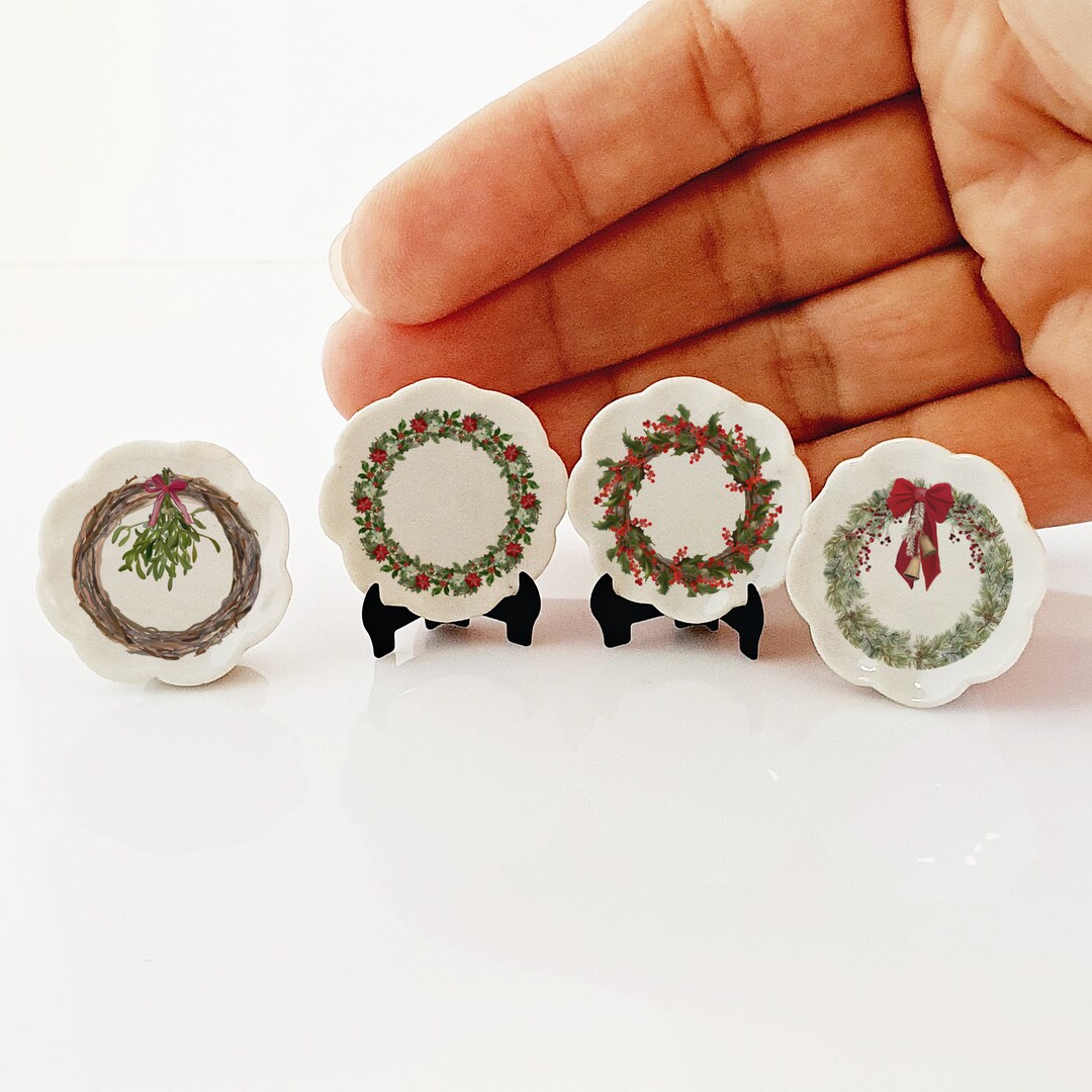 Miniature Christmas Plates: Handmade Ceramic Dollhouse Dinnerware (set ...