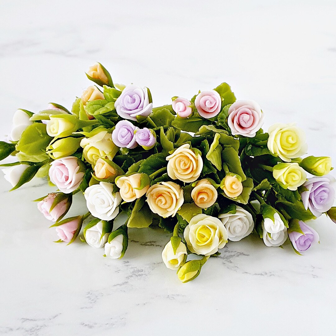 Miniature Tiny Roses Flowers Bouquet for Fairy Gardening, Fairies ...