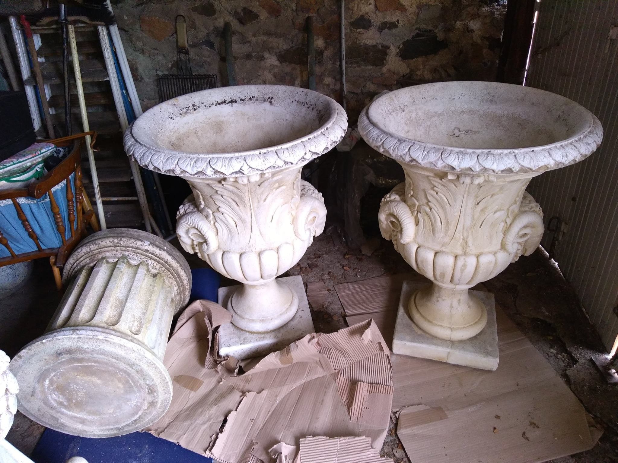 Grands vases MEDICIS en pierre reconstituée - Etsy France