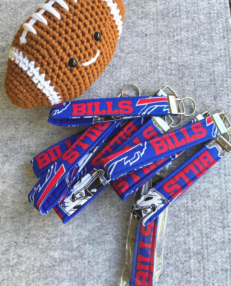 Buffalo Bills Wristlet, Handcrafted! GO BILLS! - Etsy
