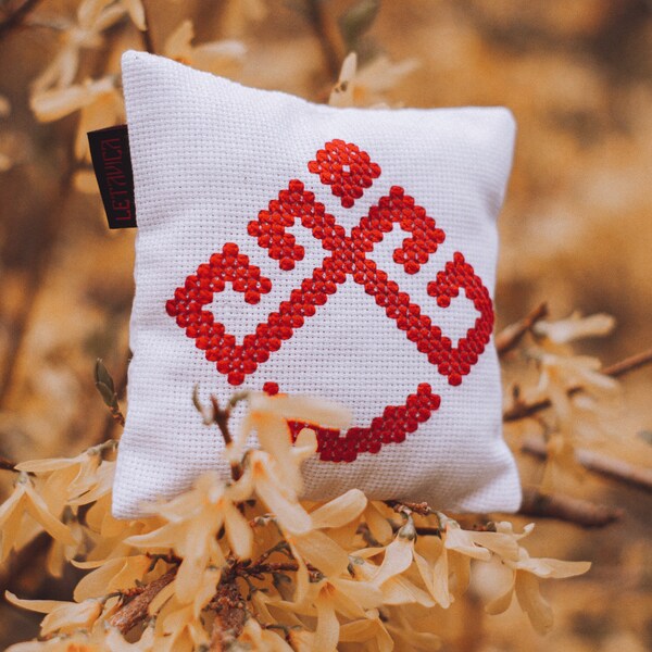 Slavic symbols - Etsy.de