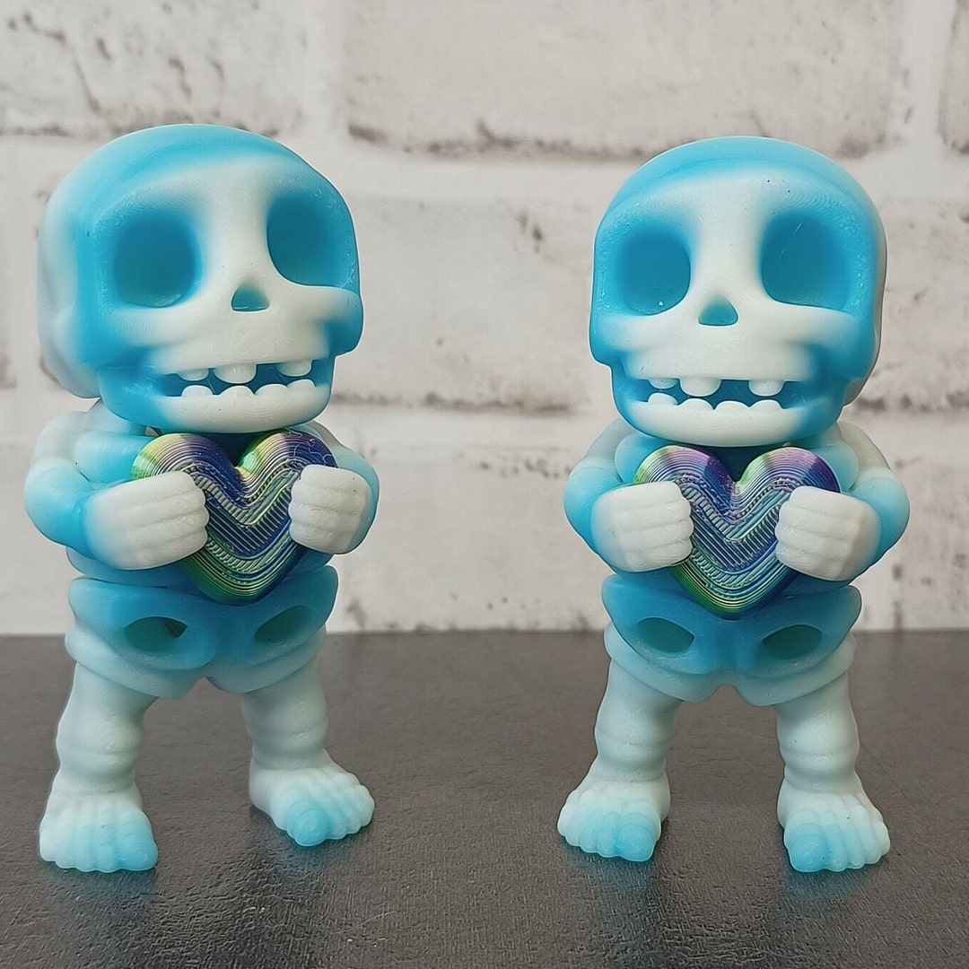 3D Printed Valentine's Skeleton Heart Bauble: Articulated PLA Filament ...