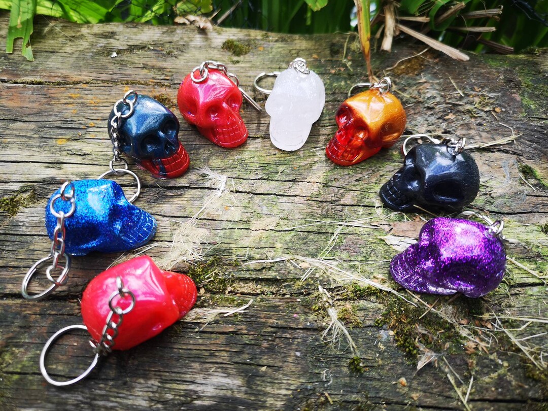 3D Skull Key Ring, Resin Skull Charm - Etsy