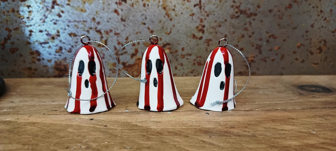 Blood Drip Ghost Bauble, Gothic Halloween Decoration - Etsy