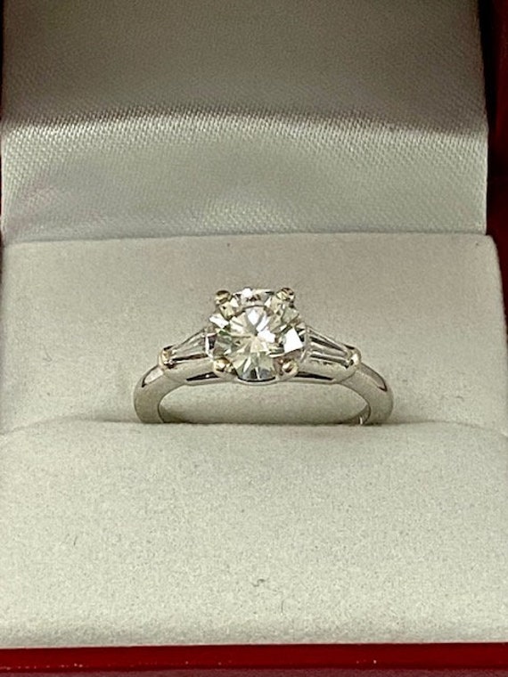 Vintage 1960s Diamond Engagement Ring in Platinum | Etsy