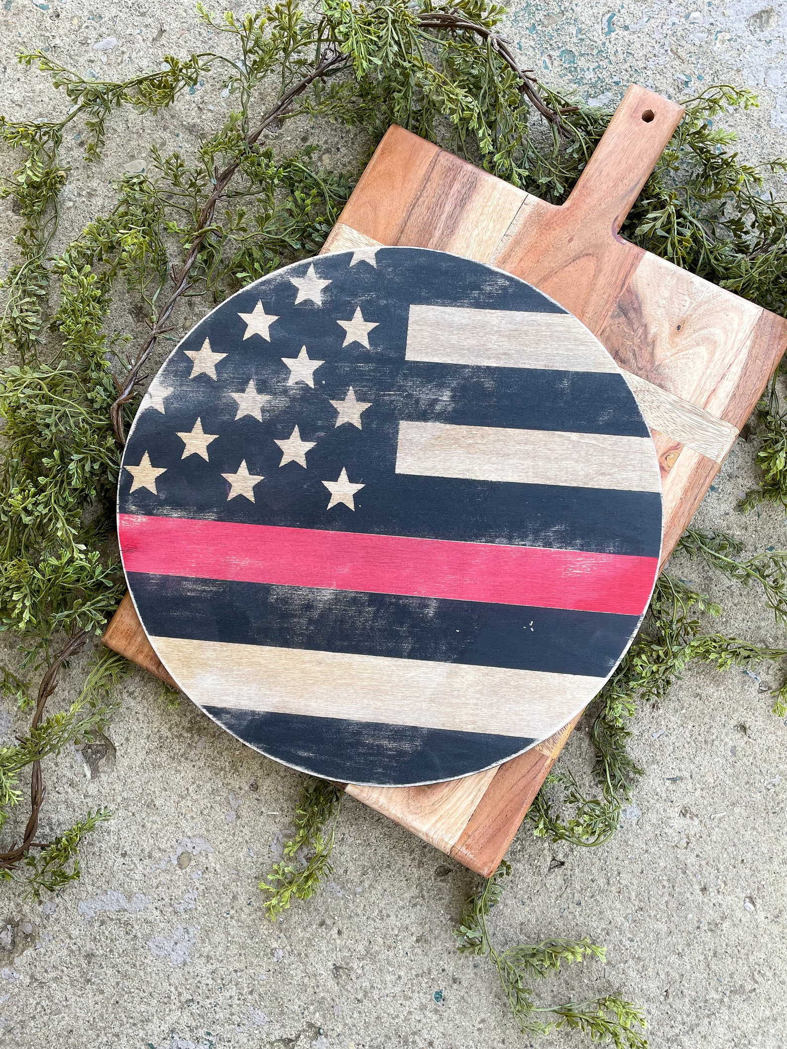 American Flag Wooden Sign / Patriotic Round Flag Sign / Thin Blue Line ...
