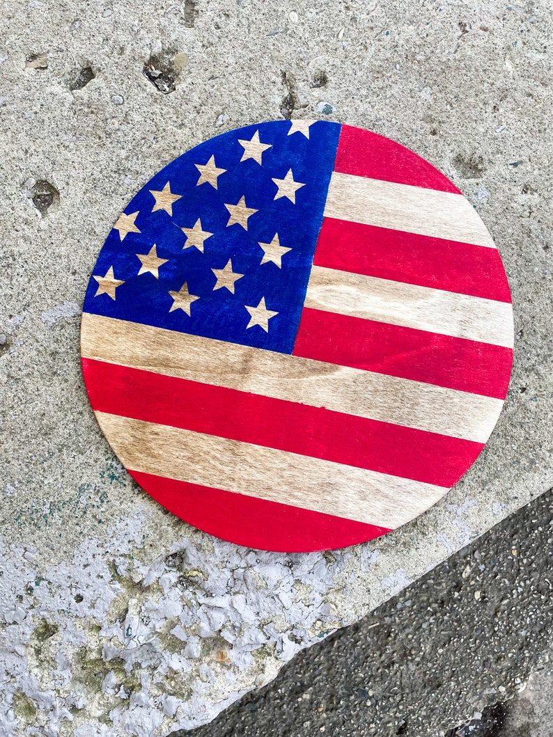 American Flag Wooden Sign / Patriotic Round Flag Sign / Thin Blue Line ...