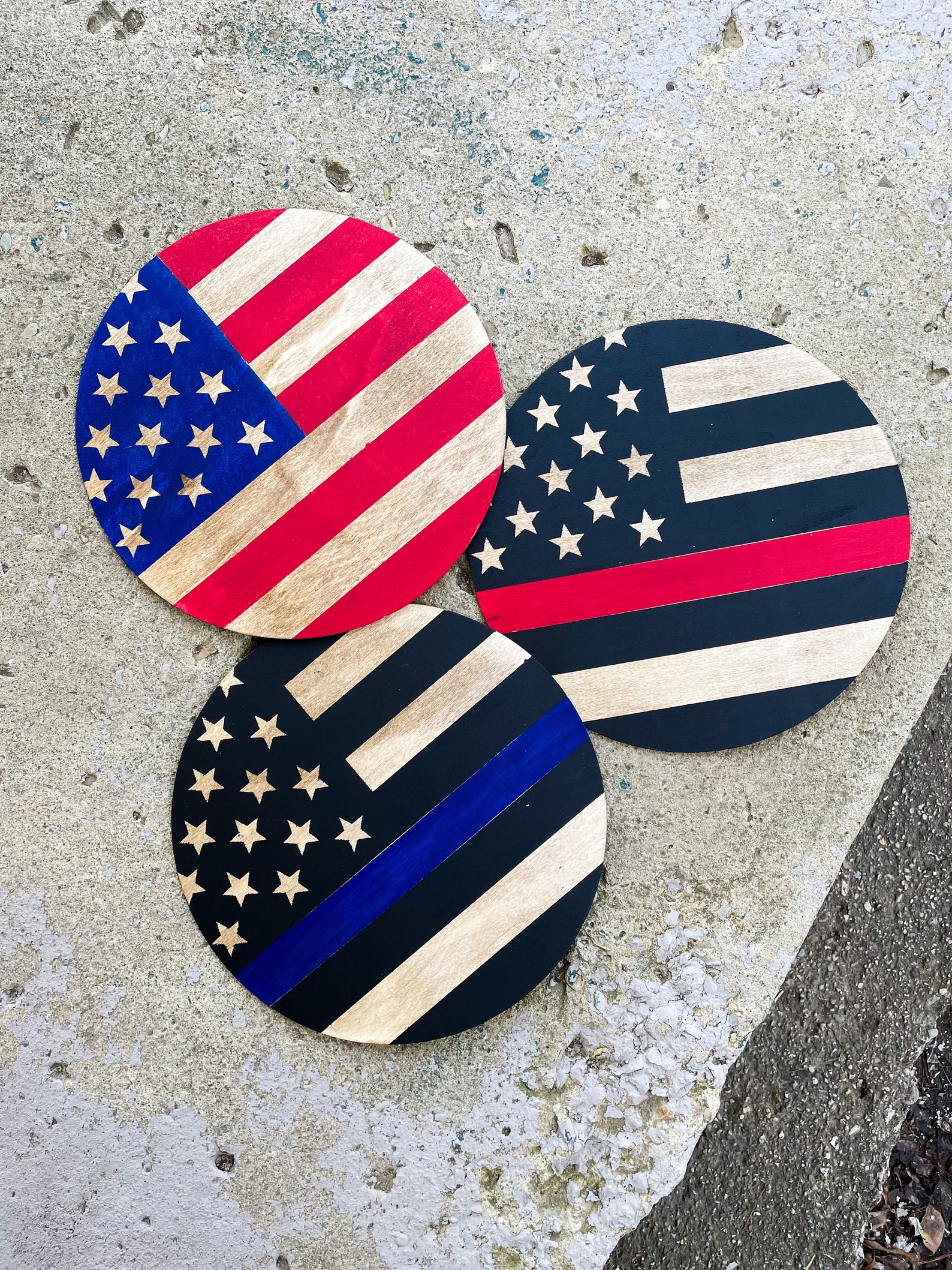 American Flag Wooden Sign / Patriotic Round Flag Sign / Thin Blue Line ...
