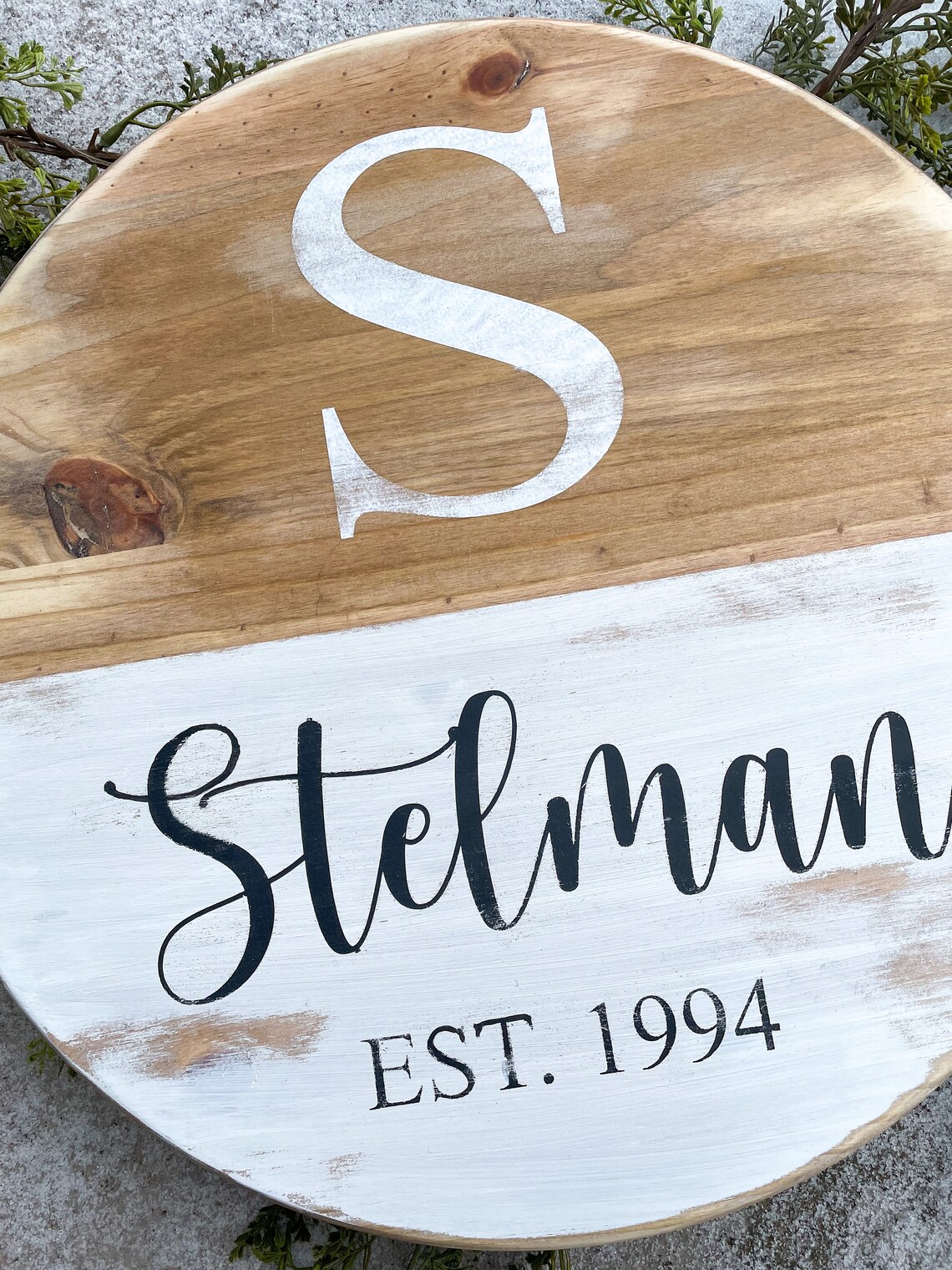 Circle Wooden Last Name Sign / Last Name Established Circle - Etsy