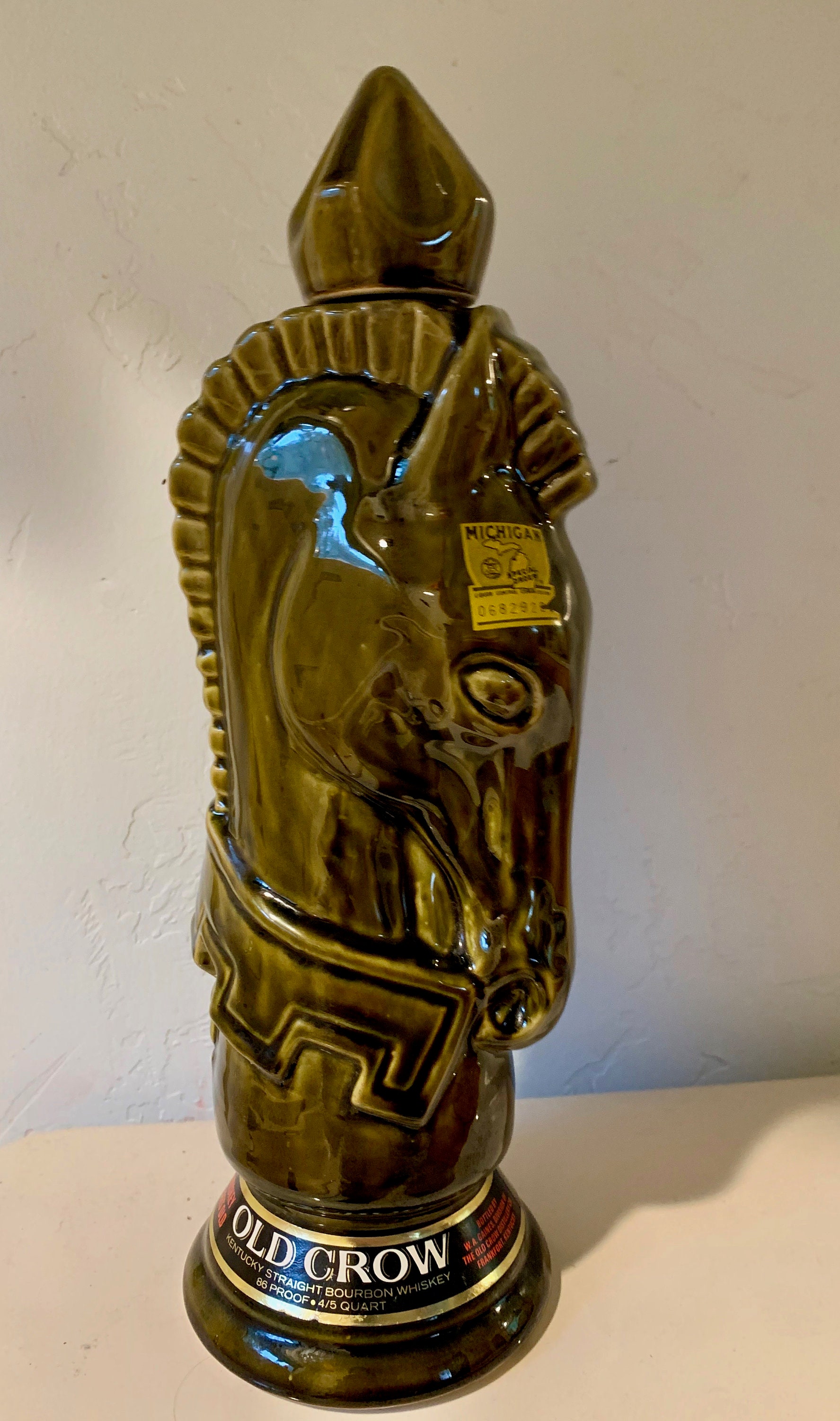 Barware Vintage Old Crow WHISKEY DECANTER ceramic forest green empty ...