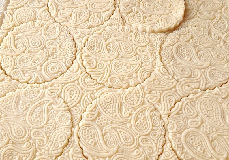 Engraved Rolling Pin, Paisley Dough Roller, Embossed Rolling Pin ...