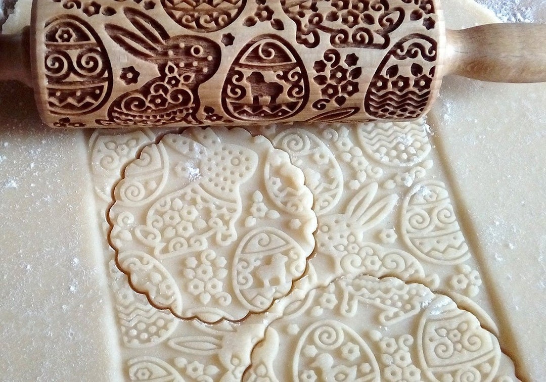 Laser Engraved Wooden Rolling Pin, EASTER BUNNY, Easter Eggs, Chicken ...