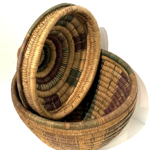 Large Antique Yup'ik Lidded Basket, Alaskan Native Hand Woven Basket ...