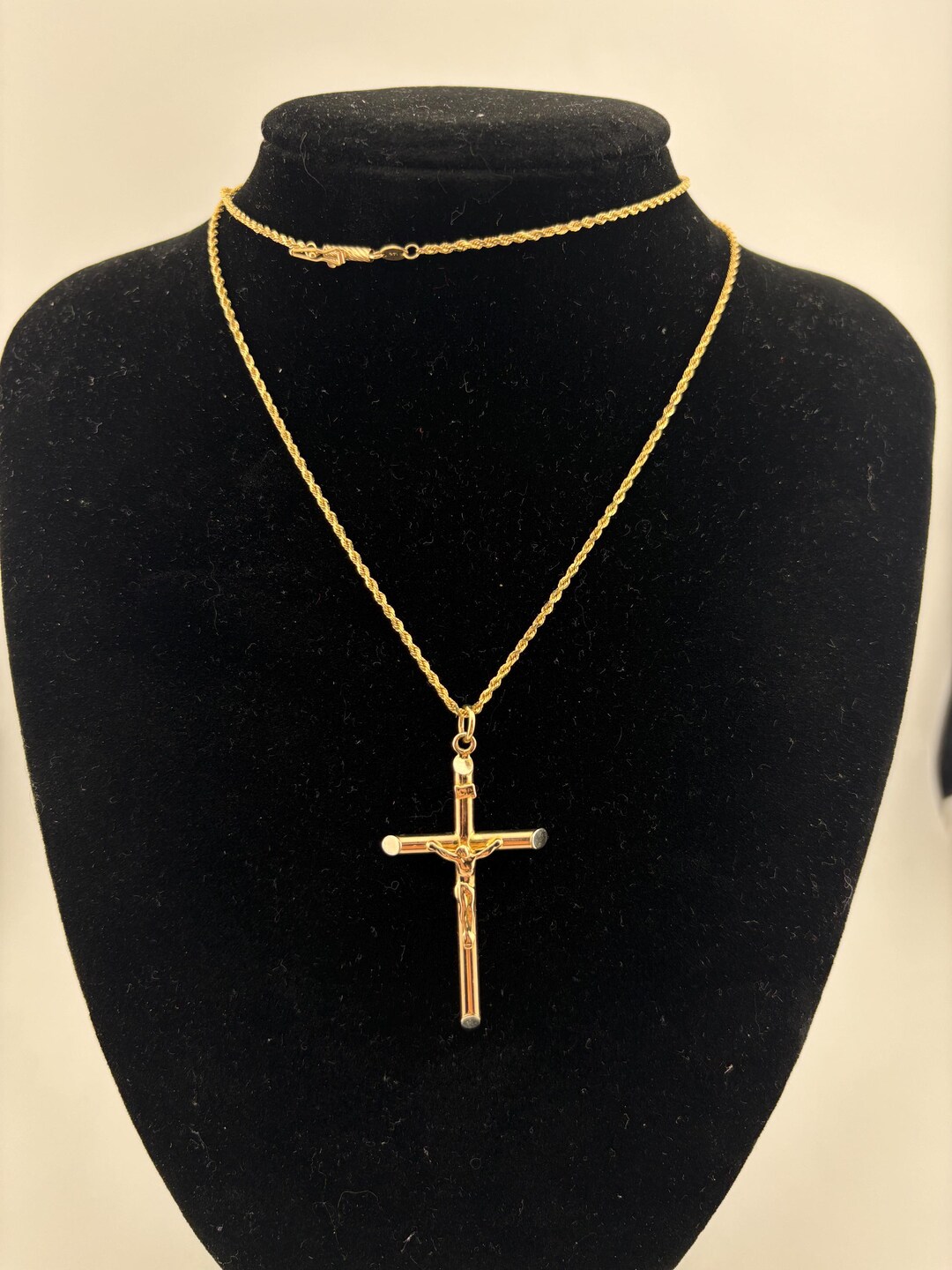 14k Yellow Gold Cross & Rope Chain Necklace - Etsy