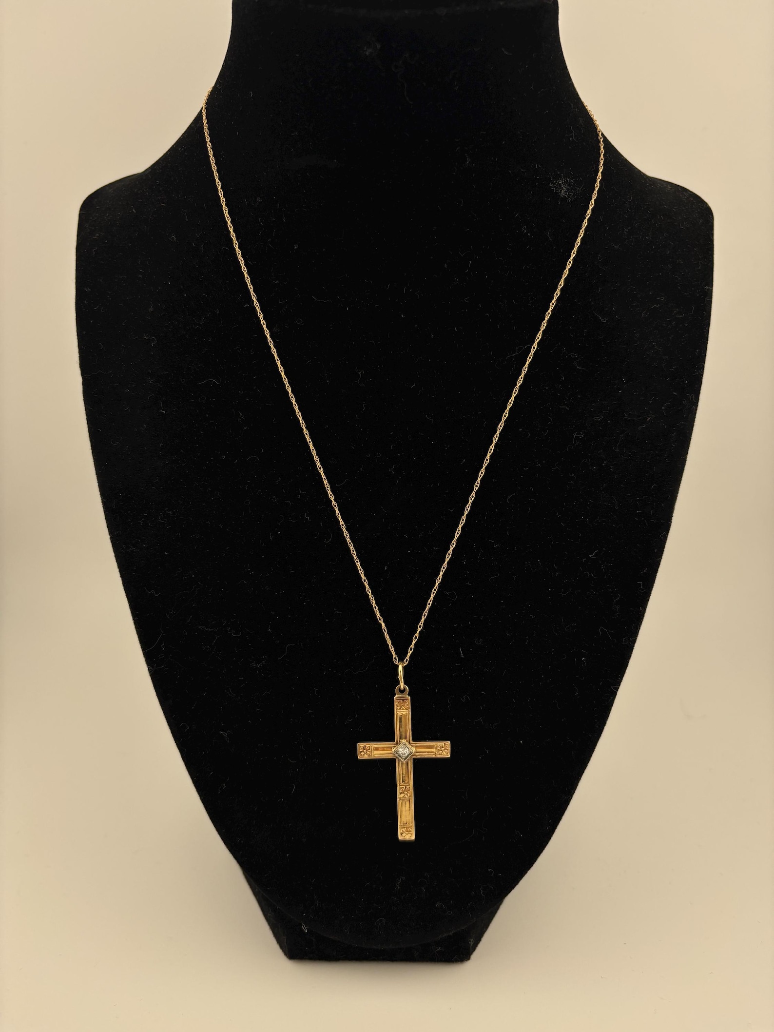 14k Yellow Gold Cross Pendant/necklace - Etsy