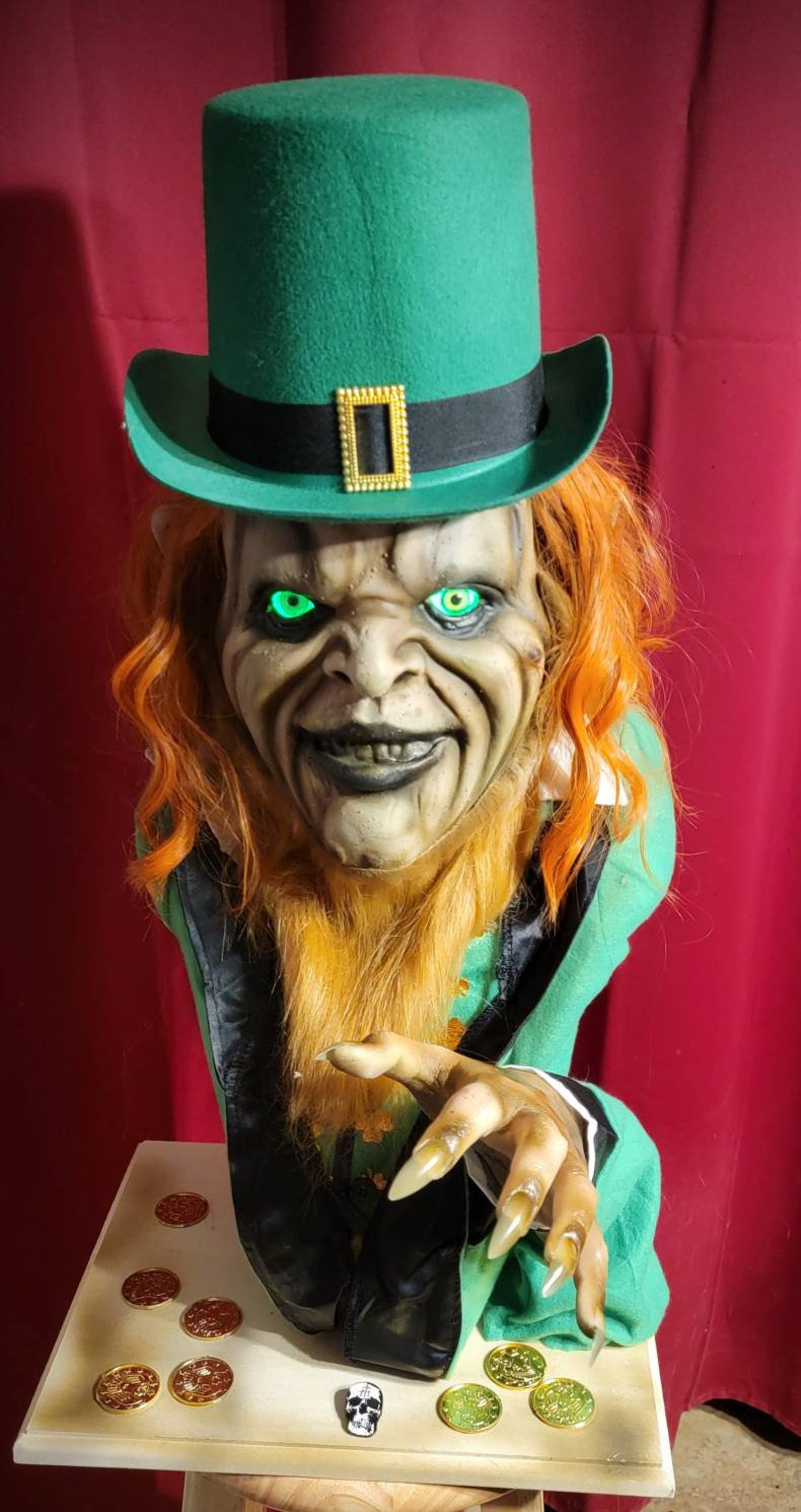 Light up Super Deluxe Leprechaun Inspired Bust With Hand | Etsy
