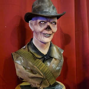 Cemetery Ghoul Inspired Fall Out Zombie Bust - Etsy UK