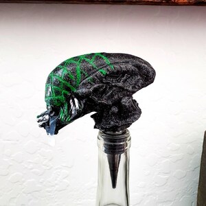 Alien versus predator movie inspired resin bottle stopper | Etsy