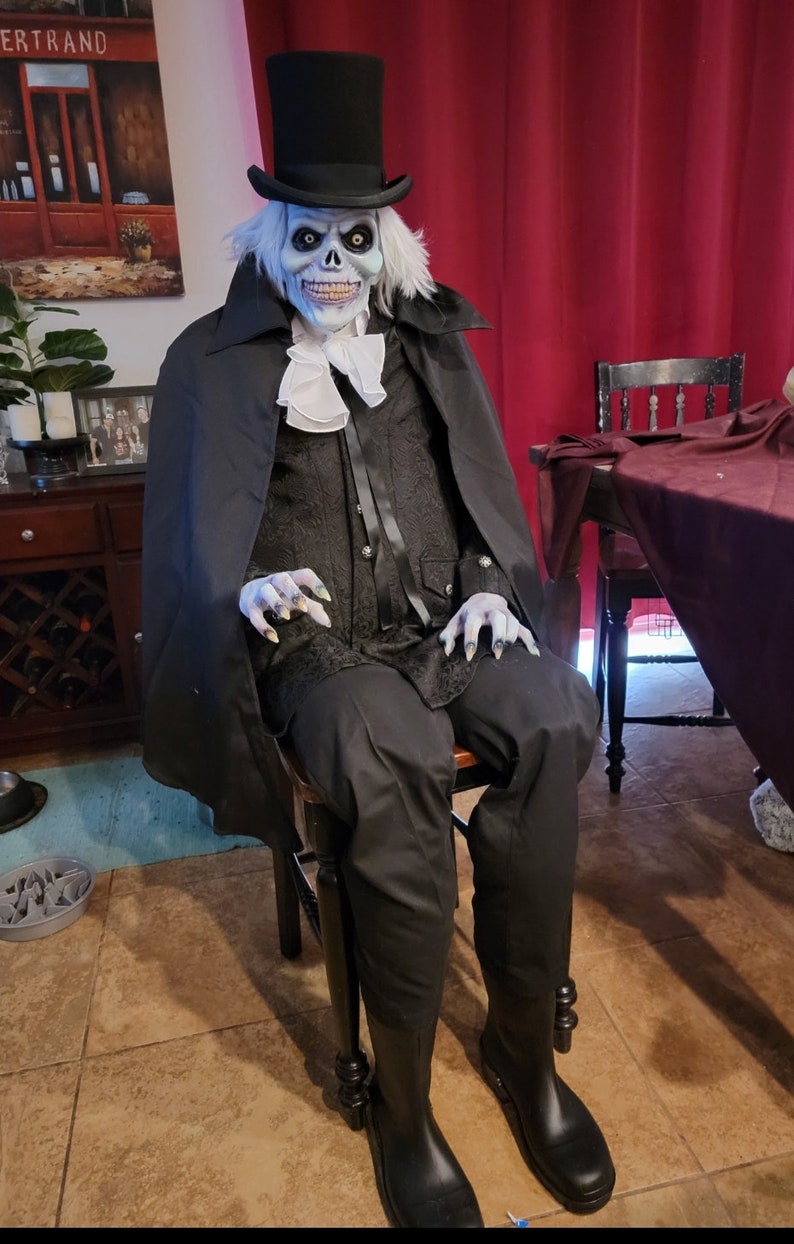 Sitting Poseable Hatbox Ghost Inspired Full Size Full Body Prop - Etsy